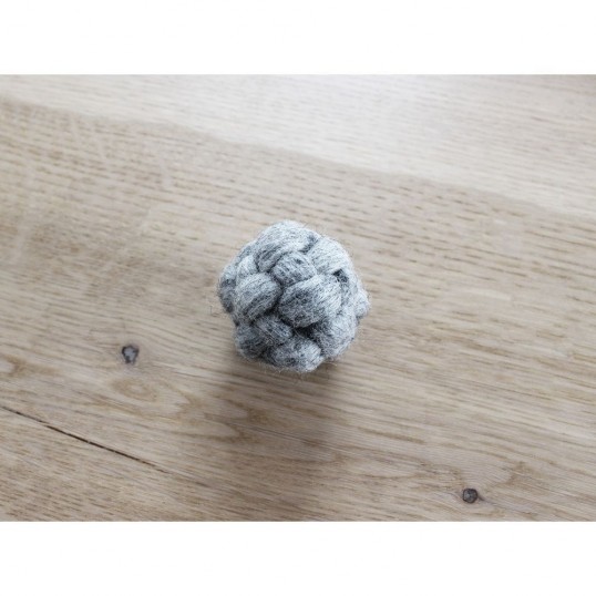 Wooldot Knotted Cat ball